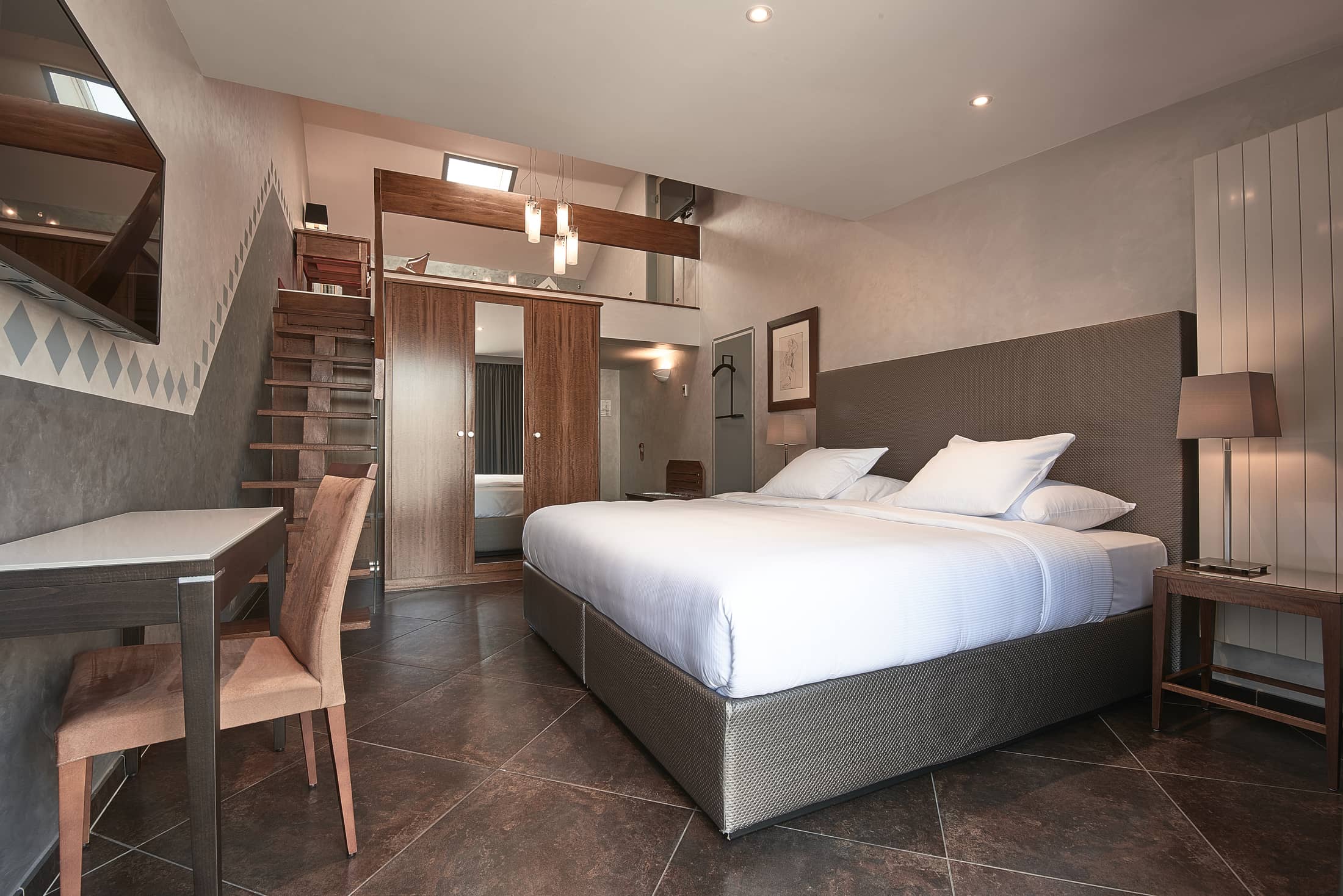 Duplex with Lounge - Hotel d'alleves